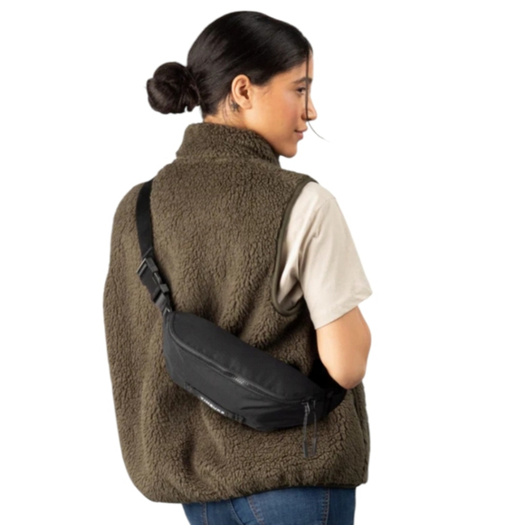Timbuk2 | Bags | Timbuk2 Slacker Chest Pack A Convertible Compact Sling ...
